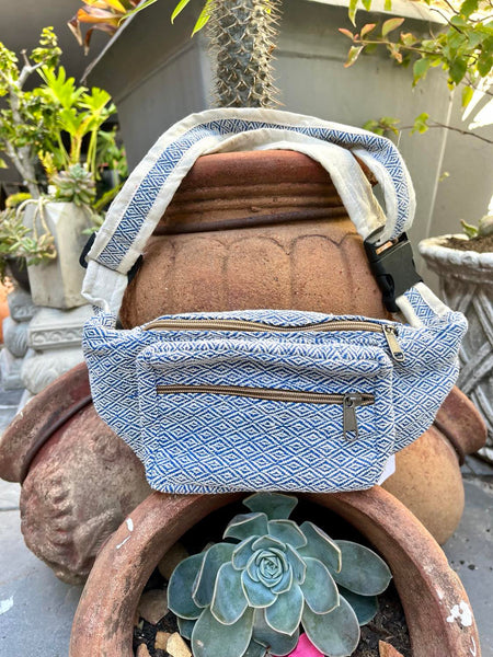 Hemp Zipped Purse Round – Habiba Boho Boutique